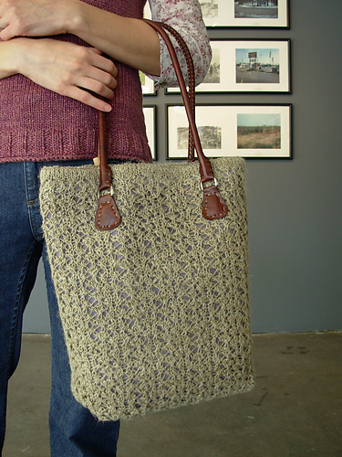 Ravelry: Brighton pattern by Lee Juvan