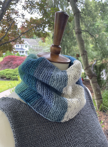 Ravelry: wrenknits' First Point of Libra Cowl