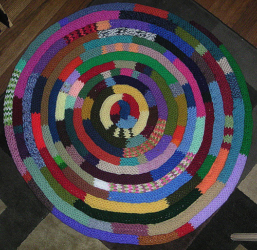 Ravelry: Labyrinth Circle Rug pattern by Leigh Radford