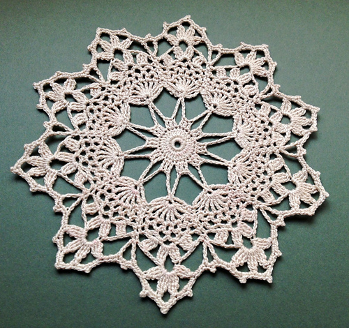 Ravelry: Country Starlet pattern by Patrizia Pisani