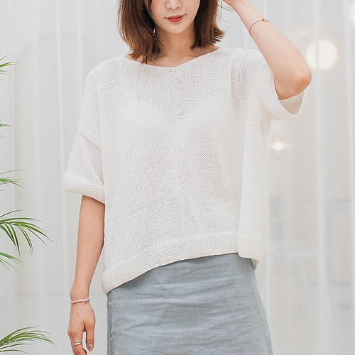 Ravelry: Olio Loose Fit Summer Sweater pattern by Yana Park
