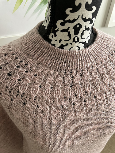 Ravelry: Ilha pattern by Orlane Sucche