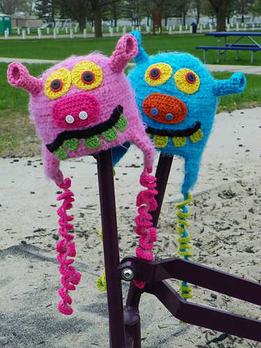 Ravelry: Silly Monster Hat pattern by Yarn Artists