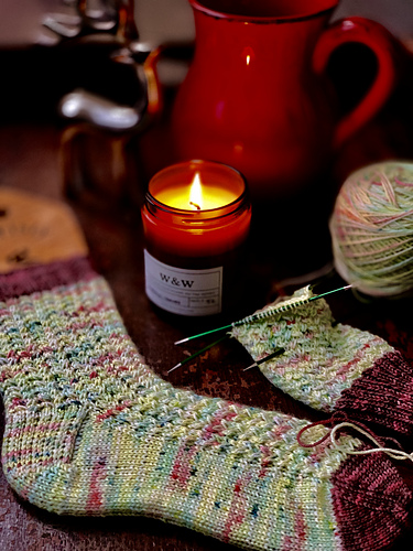 Ravelry: Reindeer Hooves pattern by Christy Houghton