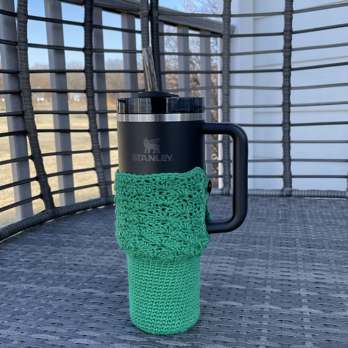 Ravelry: Stanley Sweater pattern by Lisa Victoria @ YarnChick40