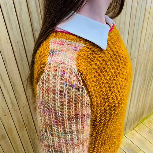 Ravelry: Arizona Sweater pattern by June Thomsen