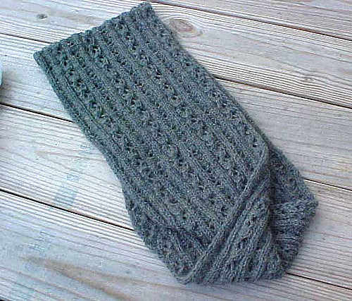 Ravelry: Soft Cables Moebius Scarf pattern by Jackie Erickson-Schweitzer