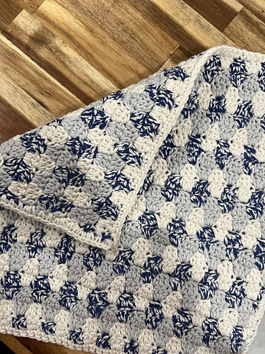 Ravelry: Gingham Diamond Jumbo Washcloth pattern by Michelle Prester