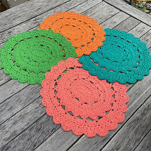 Ravelry: Oval placemat pattern by Hila Lifshitz