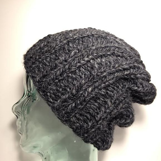 Ravelry: Basic Ribbed Hat pattern by yesterdaydream