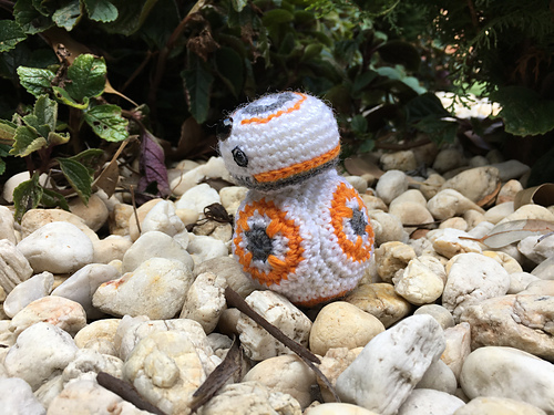 Ravelry: Star Wars BB8 pattern by Ahooka Migurumi