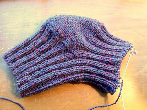 Ravelry: Knitted Knee Caps pattern by Lion Brand Yarn