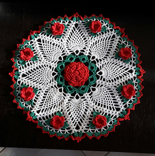 Ravelry: Dorothy's Roses Doily pattern by Elizabeth Ann White