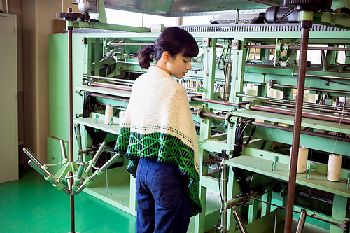 Ravelry: Kujaku Shawl pattern by Justyna Lorkowska