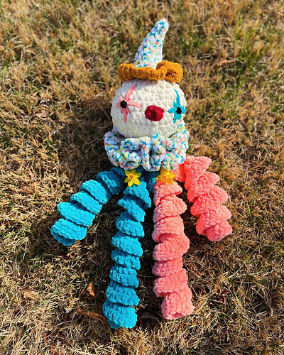 Ravelry: Crapshoot The Spiral Clown pattern by pixie allen