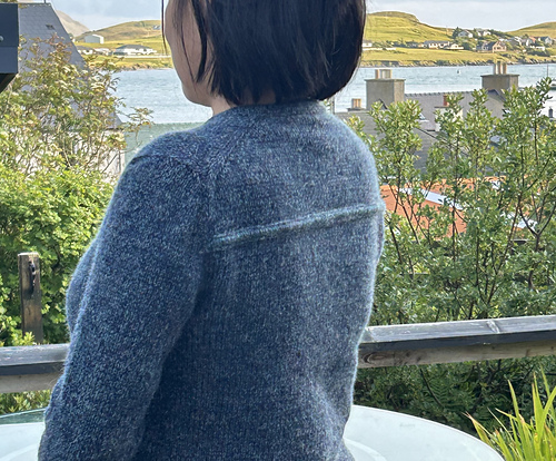 Ravelry: White Jeans pattern by Hinterm Stein