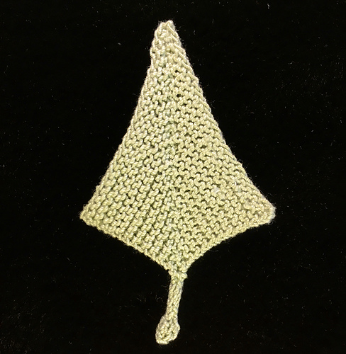 Ravelry: Pointy Leaf or Kite or Tree pattern by Vicki Monthei