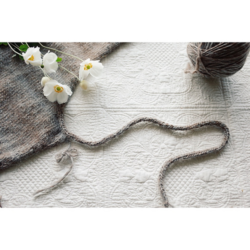 Ravelry: Hyldemoer vest pattern by Yuko shimizu