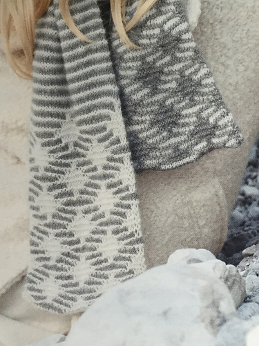 Ravelry: # 12 Svea pattern by Helena Consolati