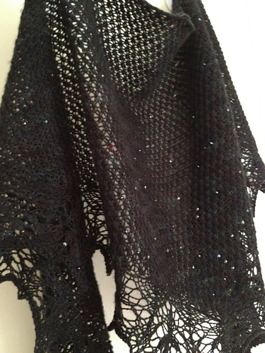 Ravelry: Starlight Shawlette pattern by Laura Helton