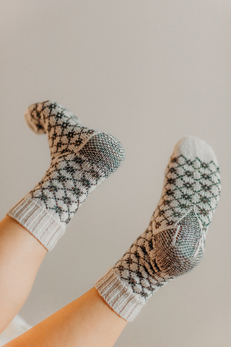 Ravelry: Porto Memories Socks pattern by Zanete Knits