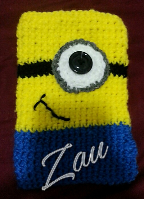 Ravelry: zaucreations' Minion tablet case
