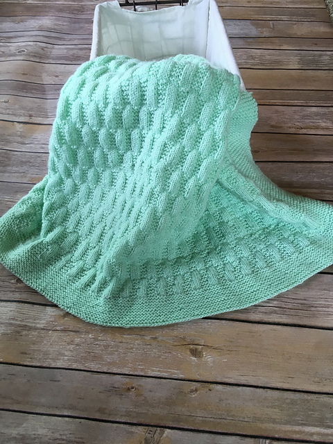 Ravelry: Baby Sunny's Blanket pattern by Zeinstra Designs Co.