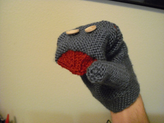 Ravelry: Mittens turned... puppets pattern by Zac Elder