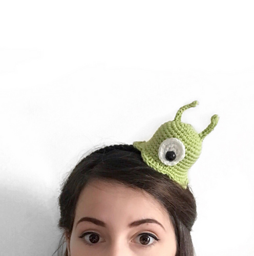 Ravelry: Futurama Brain Slug Headband pattern by Zoe Bartley Ravelry: Futurama Brain Slug Headband pattern by Zoe Bartley
