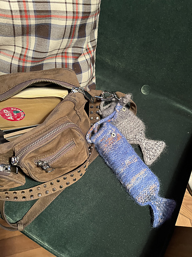 Ravelry: the Rybka Pouch pattern by Rat and Sea Witch