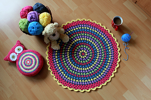 Ravelry: Happy Crochet Rug pattern by zoom yummy