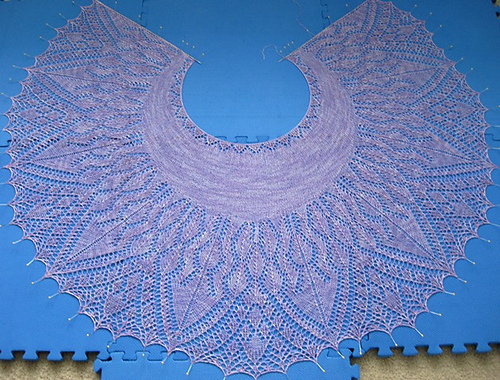 Ravelry: Calyx pattern by Susanna IC